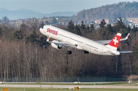 Swiss Airbus A321 271nx Jet In Zurich In Switzerland Editorial Stock