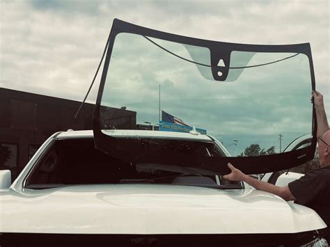 Windshield Replacement Sunroof Installation Flint And Chesterfield