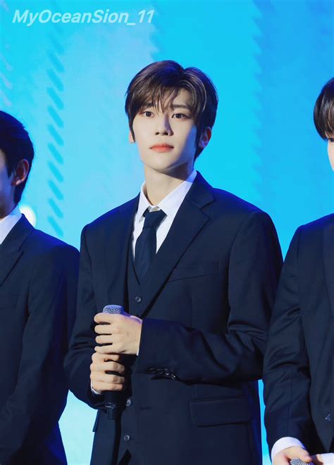 시온 시온이는 진짜 엄청 유명한 왕자님임 Daum 카페