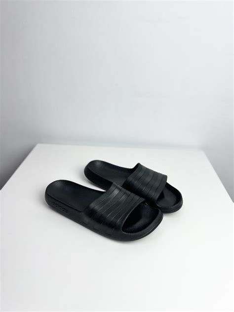 Шльопанці Adidas Flip Flop — ціна 360 грн у каталозі Шльопанці Купити жіночі речі за доступною