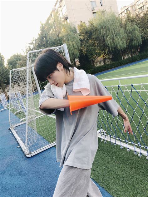 Hendery Di 2024 Gambar Pacar Estetika Malam Jaehyun