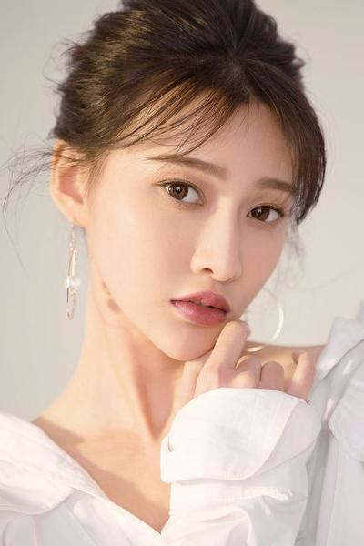 Bai Liu Xi About Entertainmentie