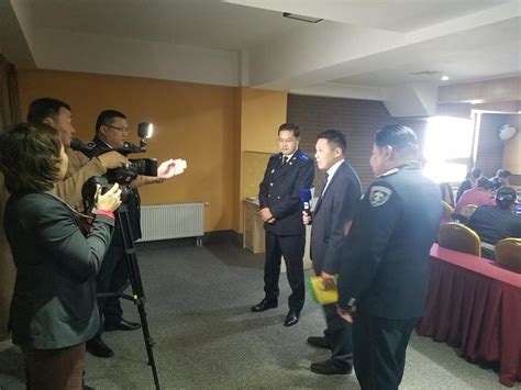 Хан Уул дүүрэг дэх цагдаагийн нэгдүгээр хэлтэс Home Facebook