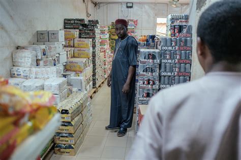 Hoge Prijzen En Een Tekort Aan Medicijnen In Niger Treffen Sancties
