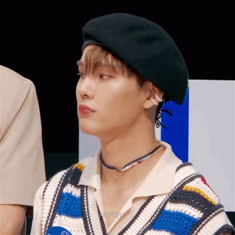 Seunghun Kim Seunghun GIF Seunghun Kim Seunghun 승훈 Discover Share GIFs