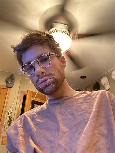 I Love To Cum On My Own Face Scrolller