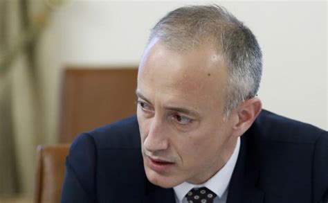 Вълчев През тази учебна година няма да има освобождаване от такси за студентите