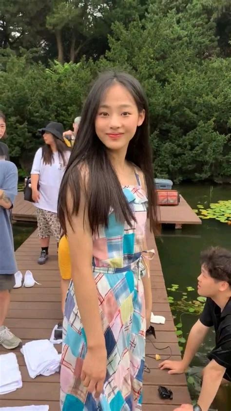 Minji Pre Debut Pretty Jeans New Jeans Style Blogger Girl