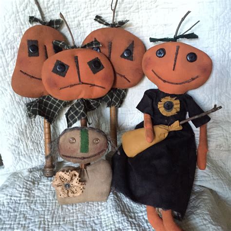 60 Pumpkin Doll Ideas Primitive Halloween Primitive Dolls Primitive