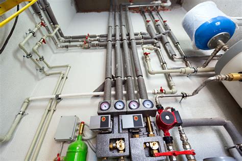 구리 밸브 스테인리스 볼 밸브 수압 탐지기 및 중앙 난방 시스템의 플라스틱 파이프 및 개조 개조 및 건설 중에 아파트의 보일 러