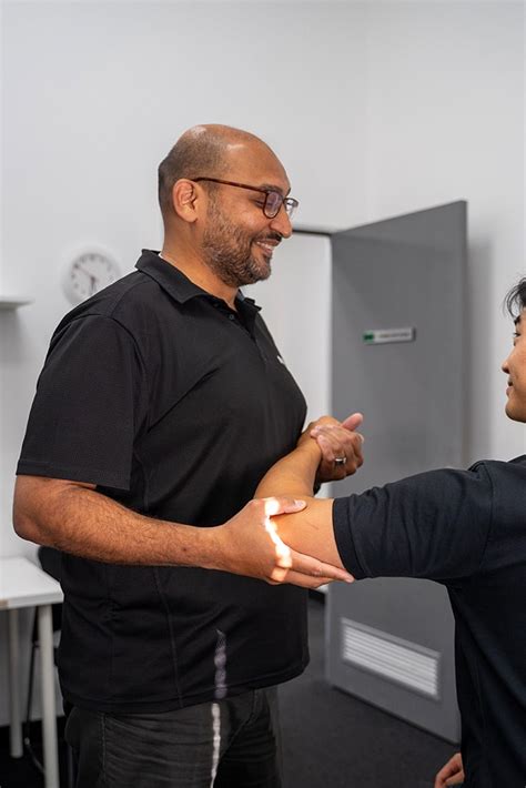 Mustufa Kagdi Apa Titled Musculoskeletal And Sports Physiotherapist