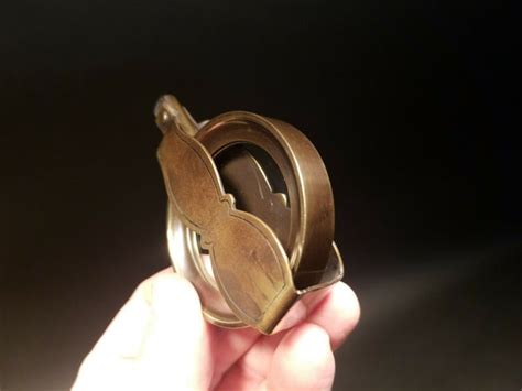 Antique Vintage Style Brass Pocket Folding Optical Glass Magnifying L