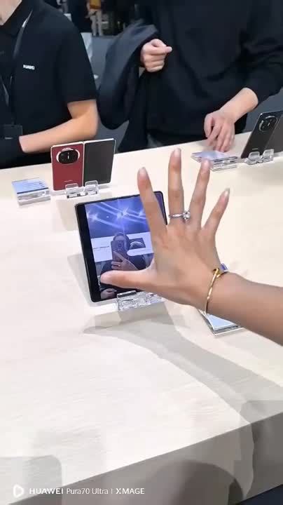 technology innovation mobilephones huawei gesturecontrol apps