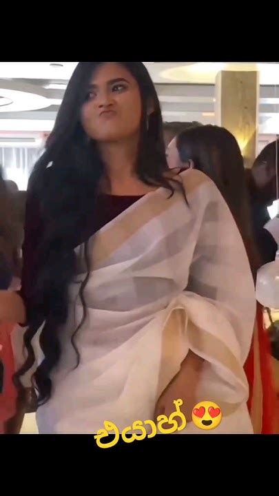 සාරිය ඇඳලා නටද්දි තමයි කෙල්ලො ලස්සනම 🤗🥰 Youtube