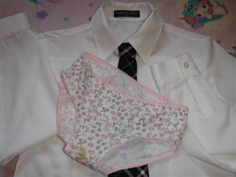 超激レア 妹jc 14 パンティ クロッチ痛み 黄ばみシミ 密封発送 Jc 女子中学生 ショーツ 下着 ティーンズ ジャンク よれくた 3