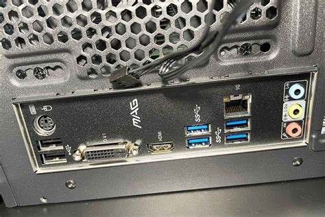 初めての自作PC 組立手順11「マザボを取り付ける時はI/Oパネル設置ミスに要注意！」 | マイテラス
