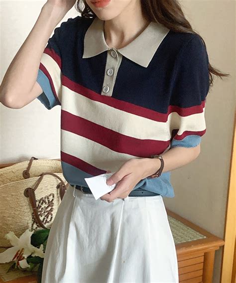 리포 배색 카라 반팔 니트 에이블리