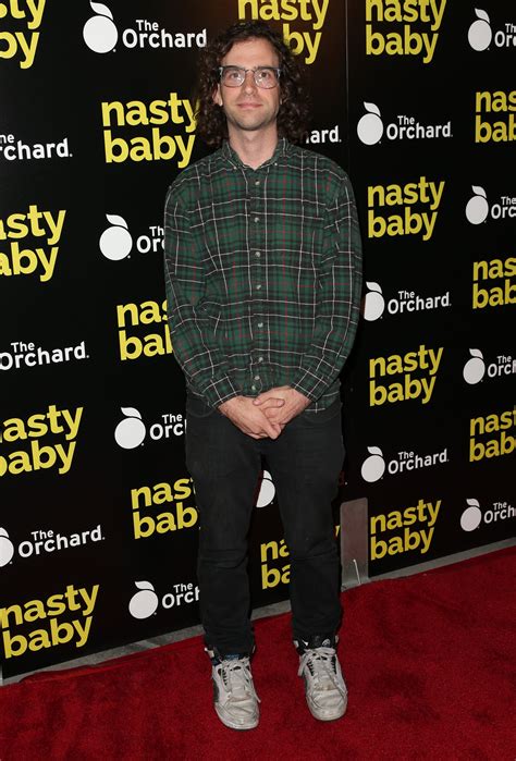 Kyle Mooney 2022 Girlfriend Net Worth Tattoos Smoking And Body Facts