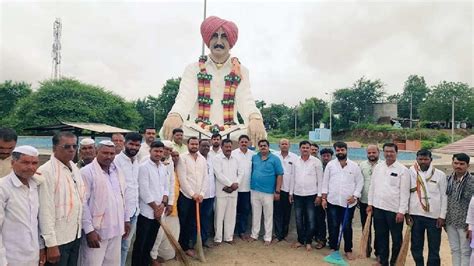 Pankaja Munde Birthday वाढदिवसाच्या दिवशी भेदभाव नाही पंकजा मुंडे