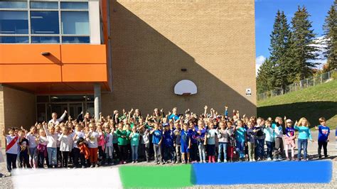 Les élèves De Trivent 2 Soulignent Leur École Du Trivent Facebook