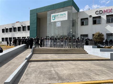 La Jornada Vinculan A Proceso A Mujeres Detenidas En Desalojo De La Cndh