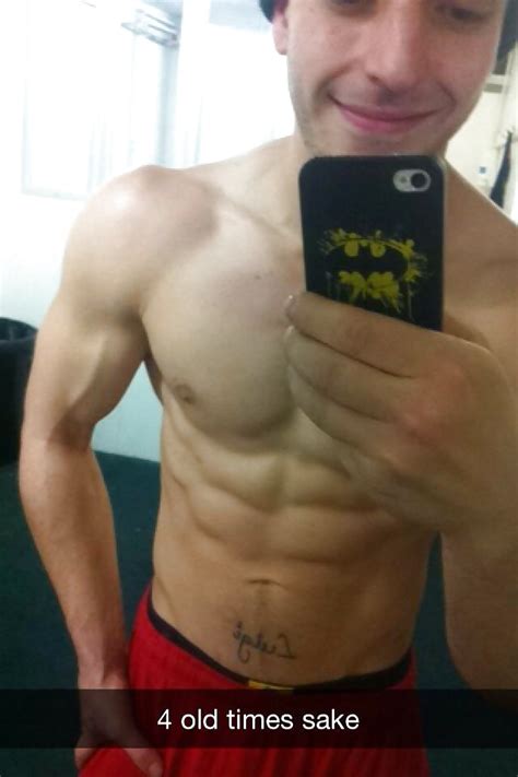 Muscle Selfies Lul Porn Pictures Xxx Photos Sex Images 2071334 Pictoa