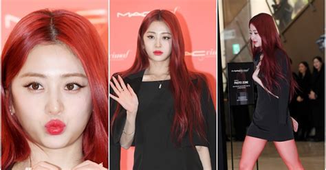 팬츠리스 입던 허윤진 이번엔 ‘레드 컬러 코디네이션 [★현장]