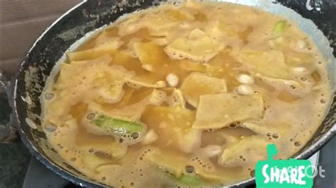 जेवण बनविण्याचा कंटाळा आलाय तर बनवा ही रेसिपी Gujrati Style Dal