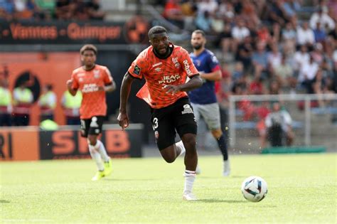 Mercato Accord Entre L OM Et Lorient Pour Moffi