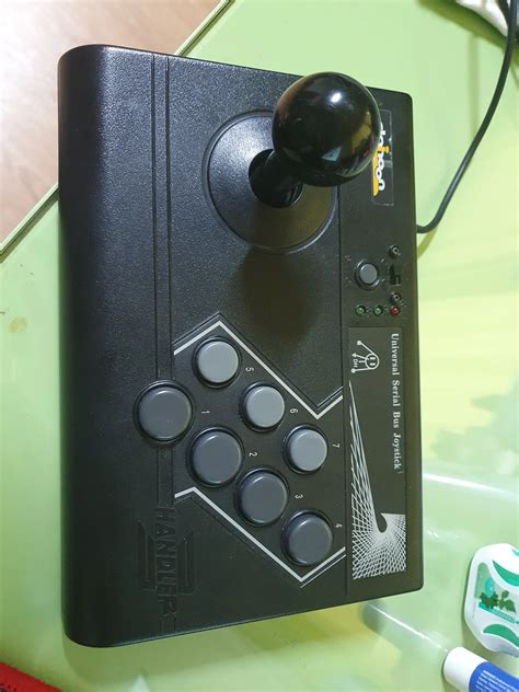 다훈전자 조이스틱 팝니다 철권 당근 중고거래