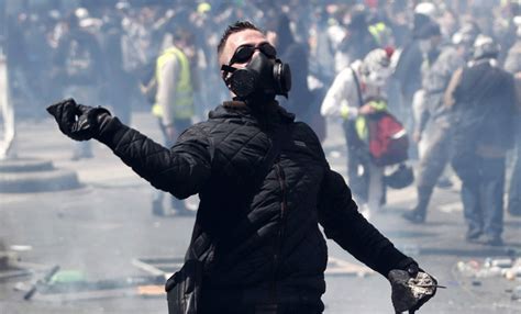 Francia Incidentes Y Detenidos En Las Manifestaciones Del 1° De Mayo