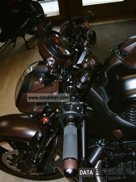 Yamaha V Max