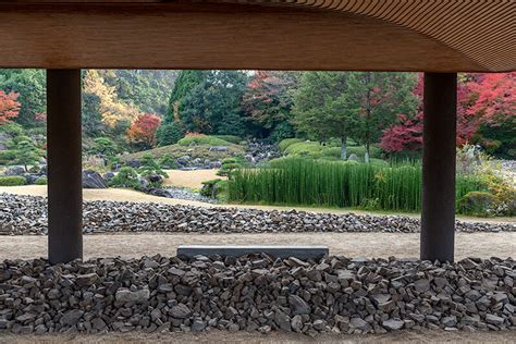 神勝寺 禅と庭のミュージアム 洸庭 紅葉と桜の共演 庭園ガイド