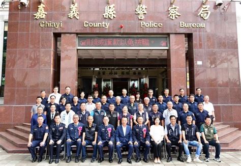 嘉義縣警察局長交接典禮 翁章梁主持 場面簡單隆重 蕃新聞