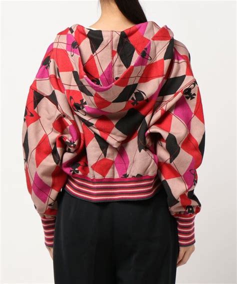 Vivienne Westwood（ヴィヴィアンウエストウッド）の「ハ－レクインプリント フルジップパ－カ－（パーカー）」 Wear