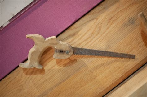 Antique Crosscut Saws Identification And Value Expert Guide
