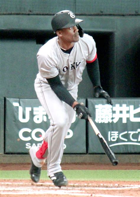 【巨人】新外国人ヘルナンデス2軍で初安打 ウレーニャと1軍昇格へ 馬場、郡と入れ替え スポーツ報知