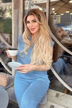 47 Y O Olga From Kyiv Ukraine Brown Eyes Blond Hair ID 927797