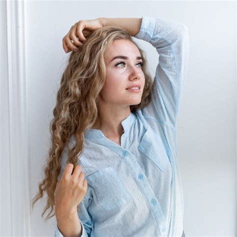 БРОВАРИ БРОВИ And ВІЇ And МАКІЯЖ Slavina Brows • Threads Say More