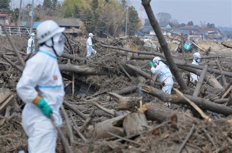 Japan Plans Fukushima Cleanup