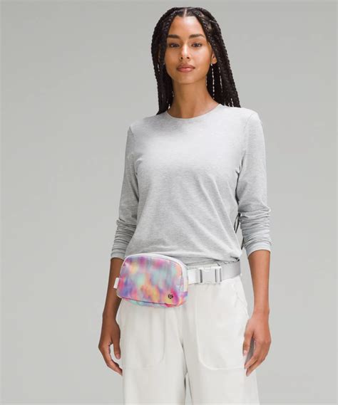 룰루레몬 한국 공홈 세일 업데이트 벨트백 4만원 브라 5만원 디파인 자켓 12만원대 네이버 블로그