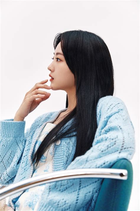 조이현 지금 우리 학교는 넷플릭스 화보 걸그룹 연예인 움짤저장소
