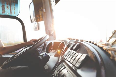 Praca jako kierowca autobusu wymagania i zarobki Artykuły