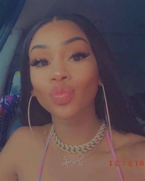 Saweetie Icy Girl Bad Girl Aesthetic Rihanna Makeup