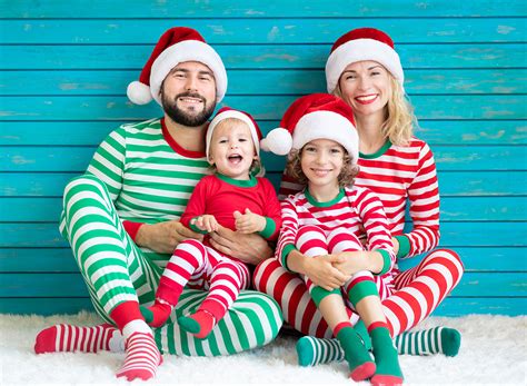 6 Signs Your Sibling Is Toxic Therapists Say — Best Life