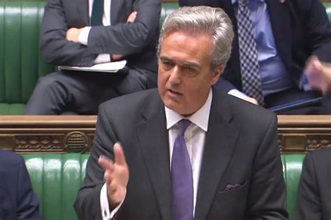 Scandale Sexuel Et Sex Toys Un Ministre Britannique Visé Par Une Enquête