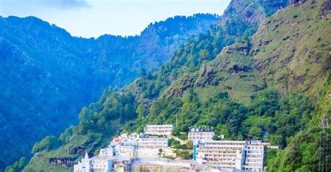 Vaishno Devi Mantra Mantra Benefits Of Mata Vaishno Devi Vaishno Devi