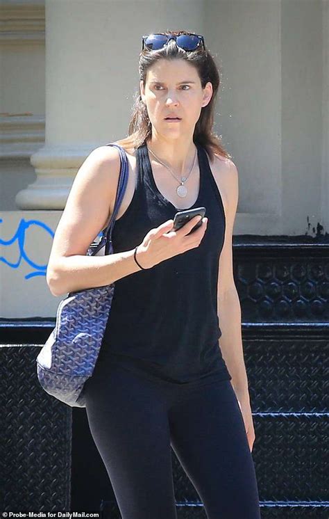 Jeffrey Epsteins Former Assistant Sarah Kellen Dodges Prosecution For Sex Trafficking Despite