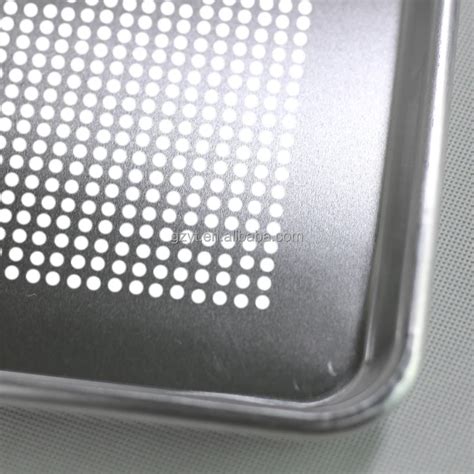 Hotsale Mini Baking Pan With Hole Aluminum Perforated Cake Pan Bevel