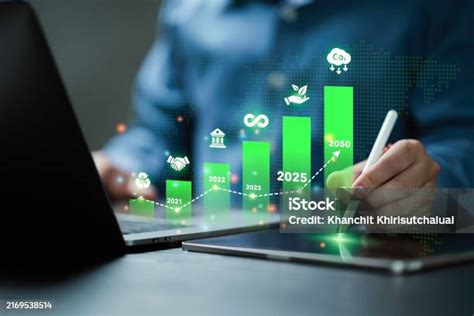 탄소 배출 감소 목표 저탄소 경제 개념 넷 제로를 위한 녹색 비즈니스 책임 지속 가능한 환경 개발 Co2 탄소 발자국 배출 보고서 그래프 0에 대한 스톡 사진 및 기타